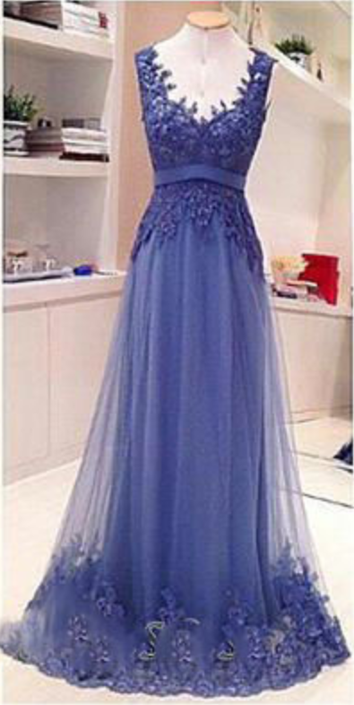 Purple Tulle Floor-length Dress With Laced Sweetheart Bodice And Open ...